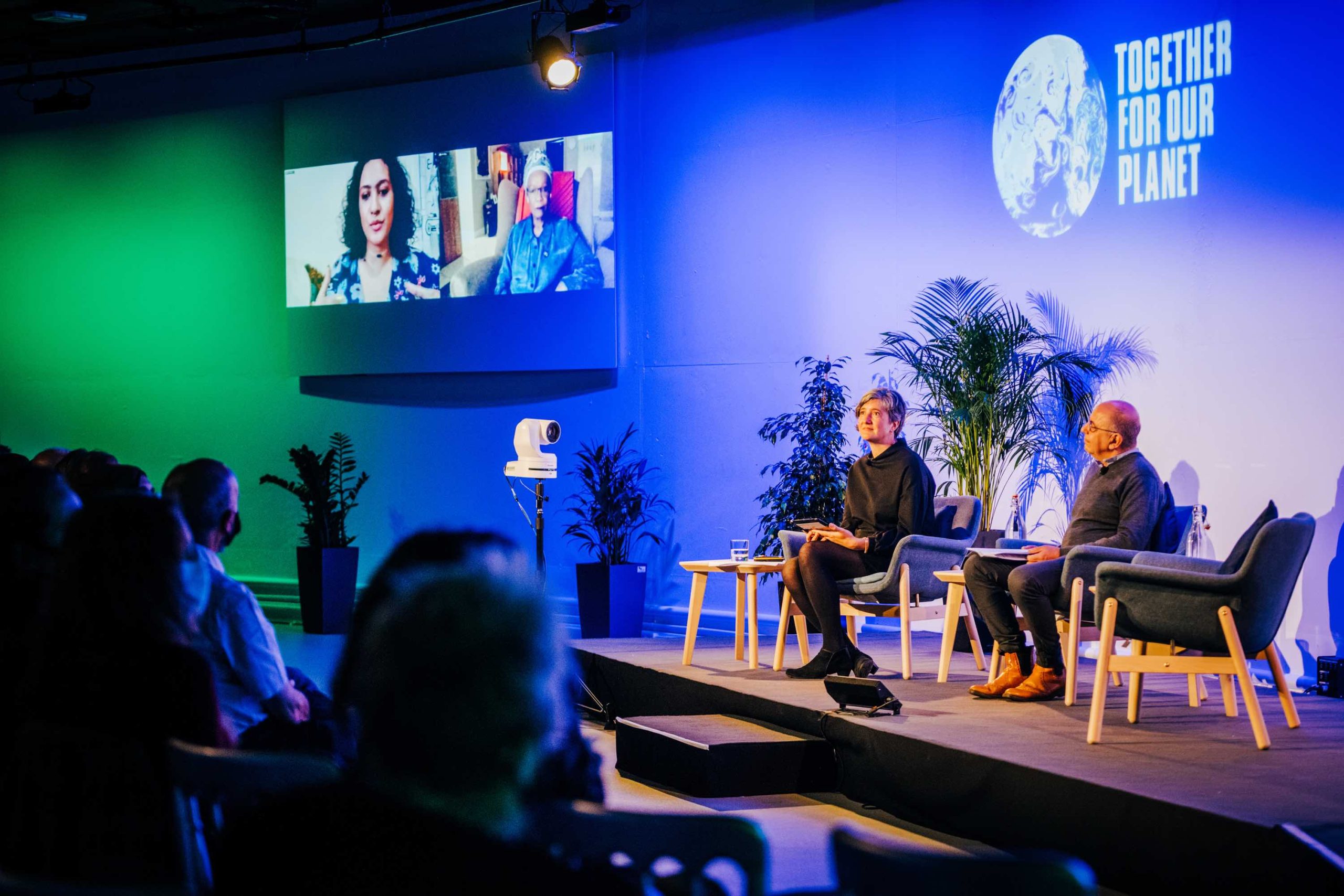 In the COP26 Green Zone! – Living Language Land